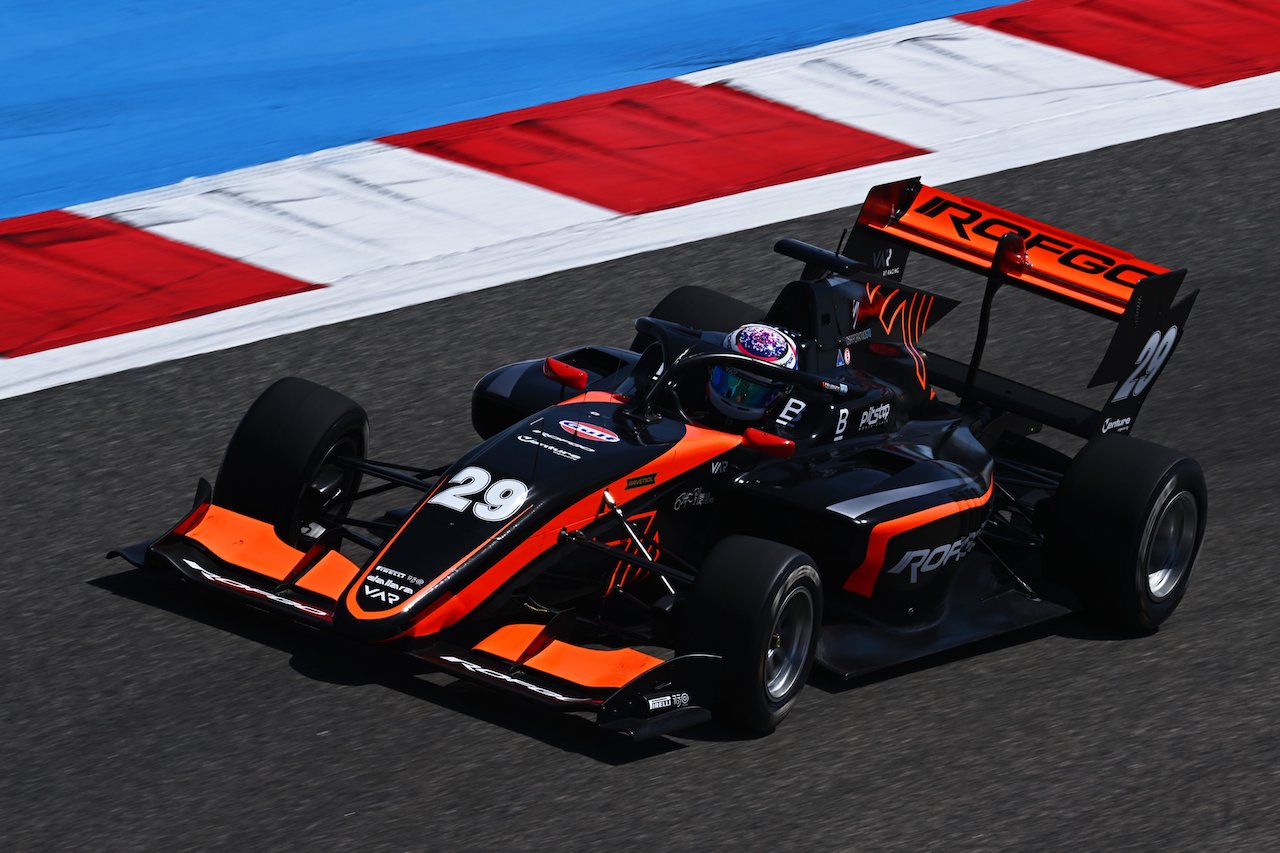 F3 FIA: Colapinto fue 2º en el primer día de prácticas de Barcelona ...