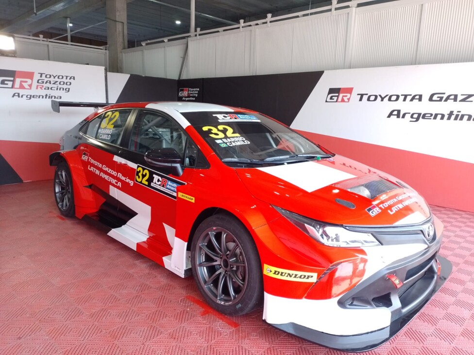 Así es el nuevo Corolla de TCR | Campeones