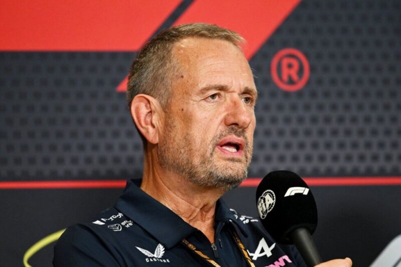 El director de Alpine Stieve Nielsen destacó la labor de Colapinto en ...