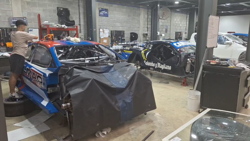 Azar Motorsport: dos autos de TC, Pick Up y los detalles "finos" de un ...